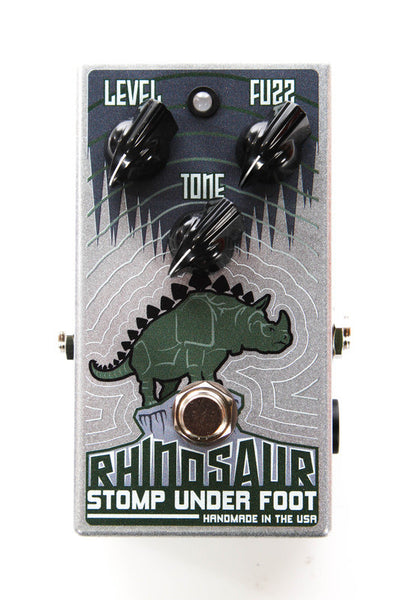 Stomp Under Foot Rhinosaur Bass Fuzz | Guitar Chimp