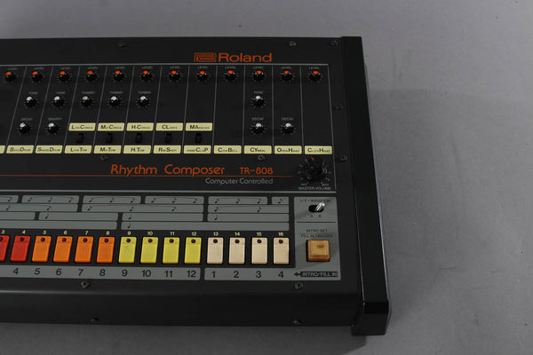 1982 Roland TR-808 Rhythm Composer Vintage Drum Machine | Guitar Chimp