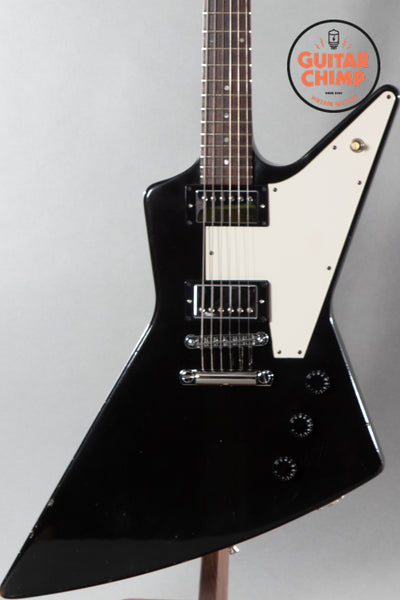 1992 Gibson Explorer Black | Guitar Chimp